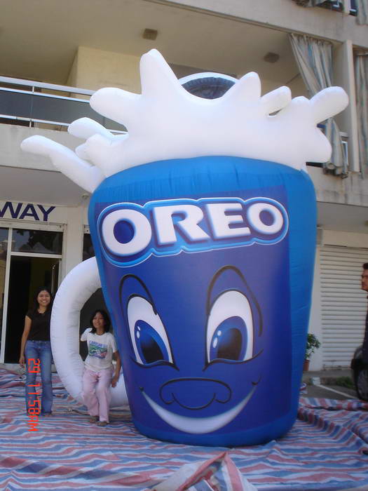 Oreo | Clients | Fly Away s.a.r.l | Inflatable Advertising & Decoration ...